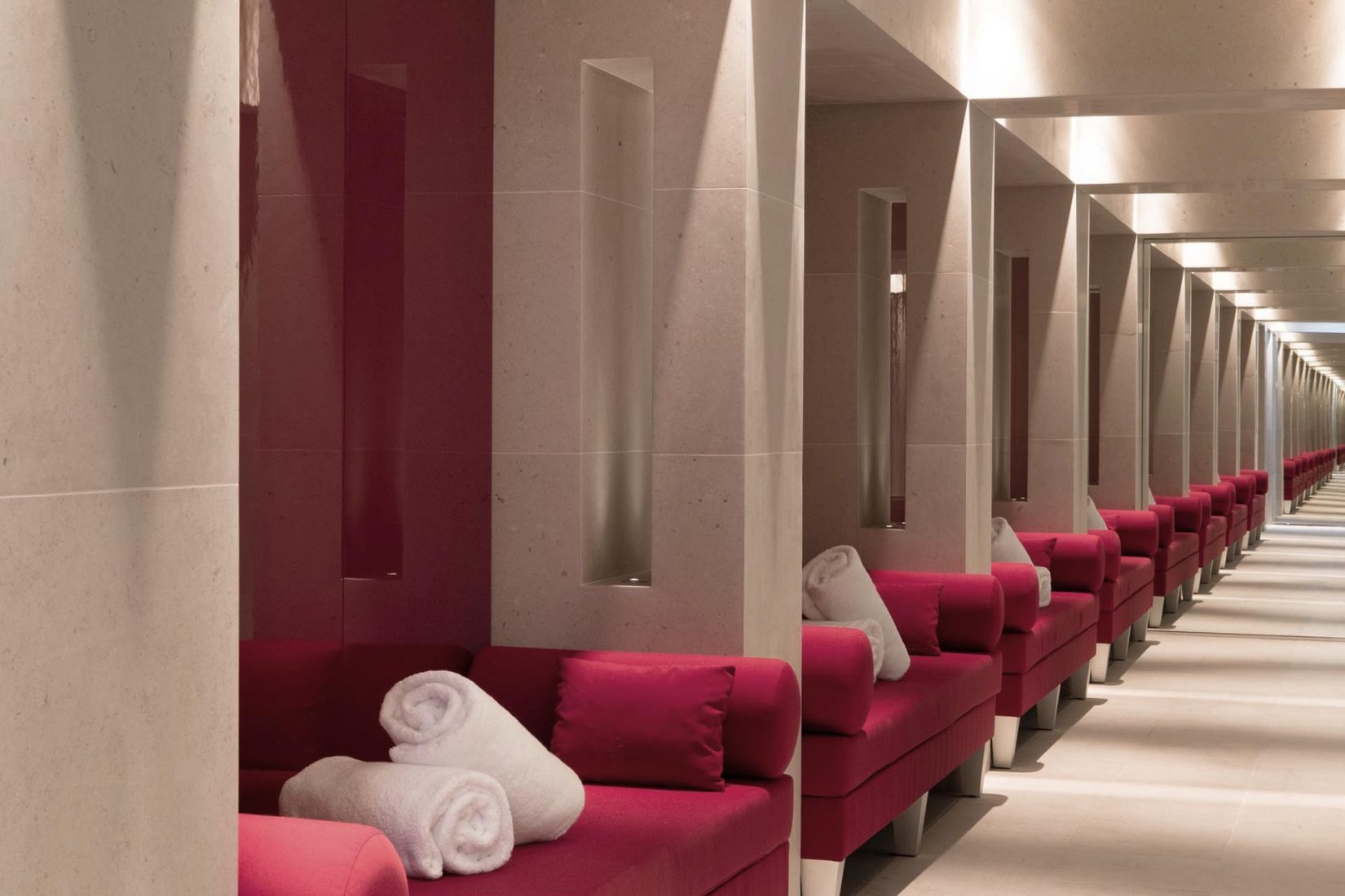 11 Best Spas In Paris: Find A Day Spa For A Massage