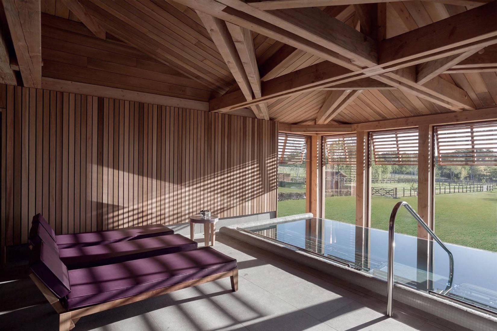 11 Best Spas In Paris: Find A Day Spa For A Massage