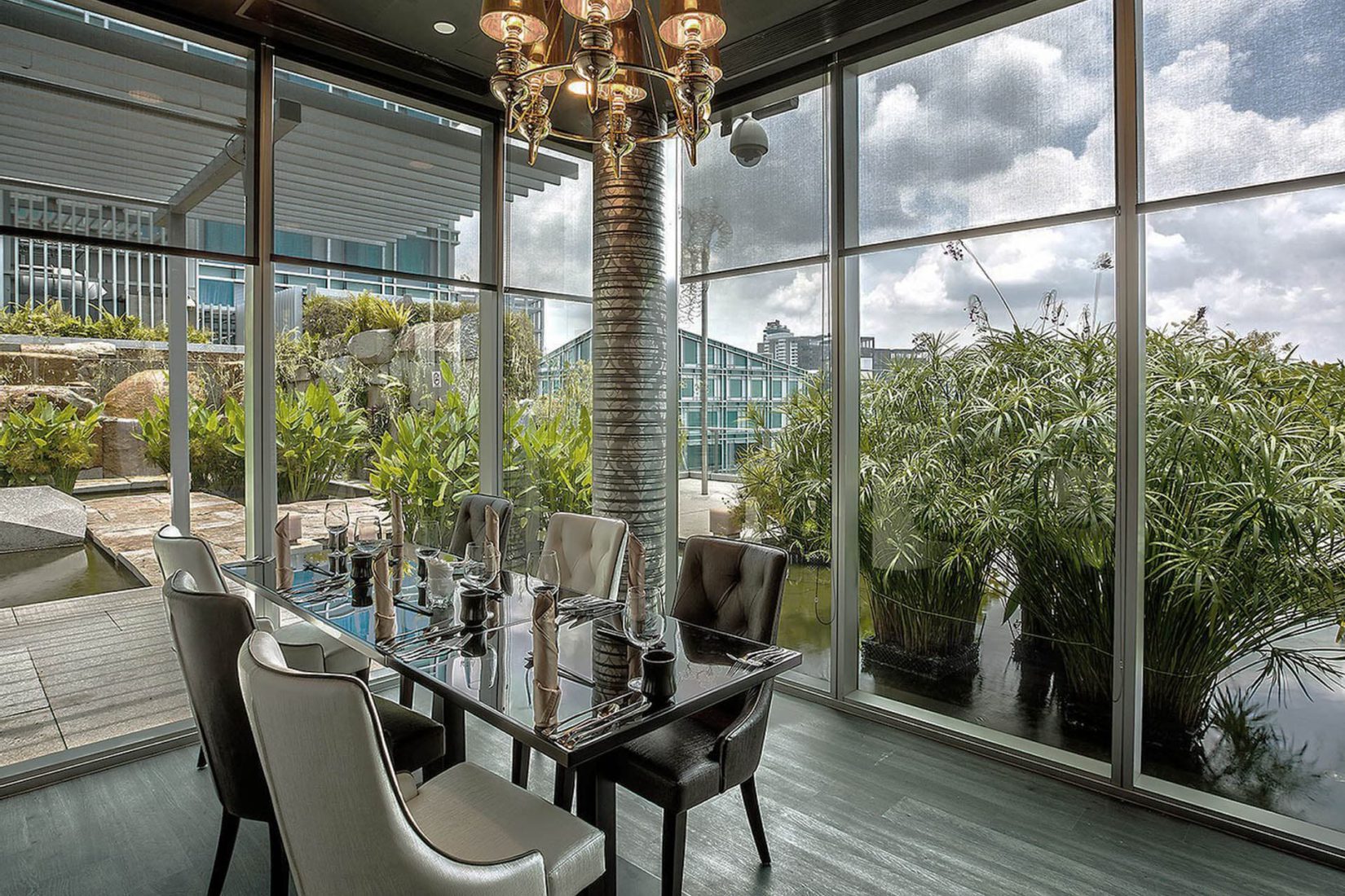 19 Best Vegetarian & Vegan Restaurants In Singapore (2021)