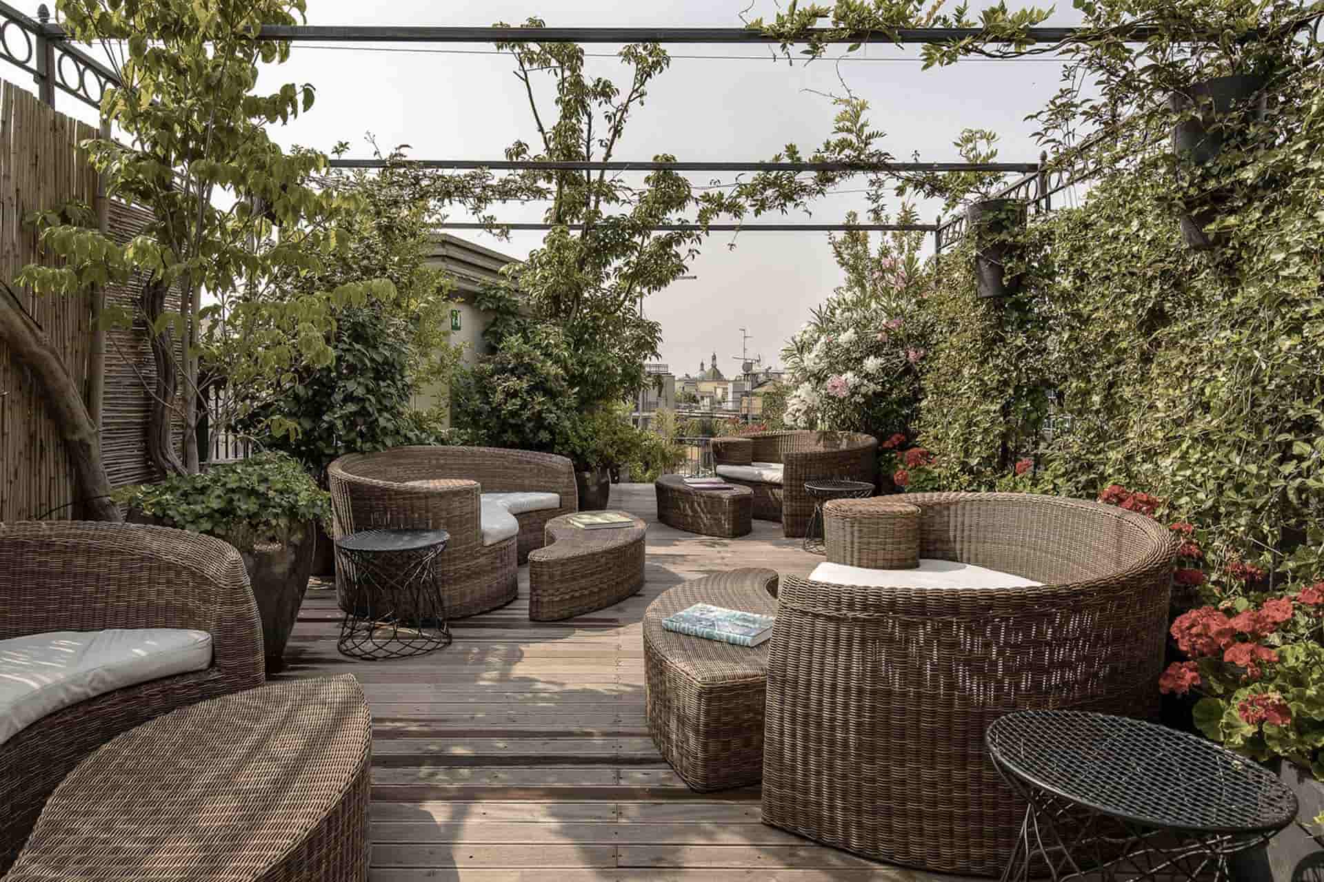 15 Best Aperitivo Bars In Milan: Top Places For An Italian Aperitivo