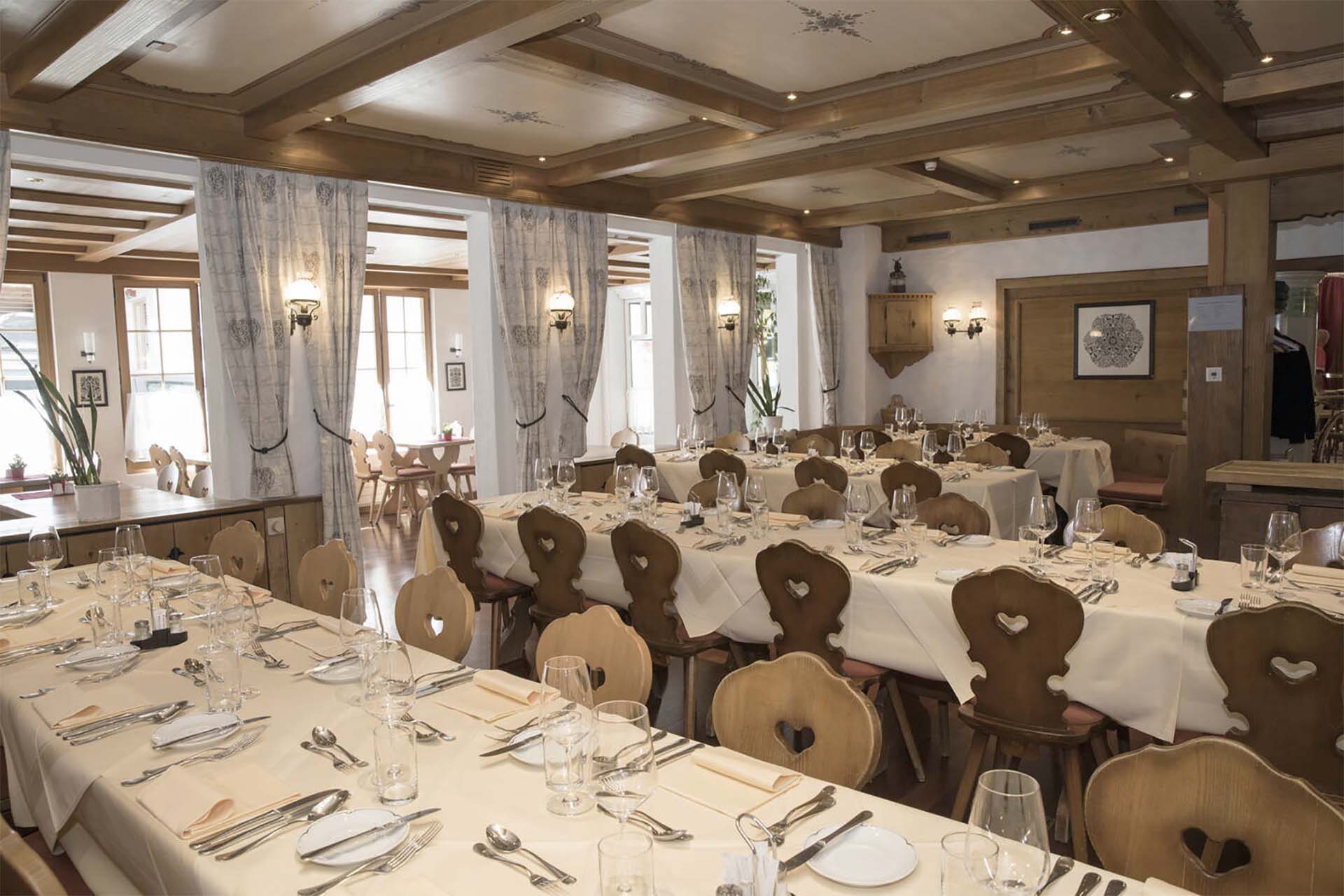 13 Best Vegan Restaurants In Gstaad Switzerland